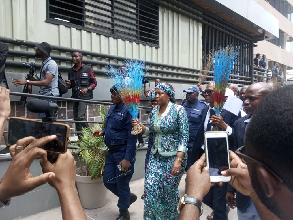 Présidentielle 2023 : Marie José Ifoku se présente comme candidate de l ...